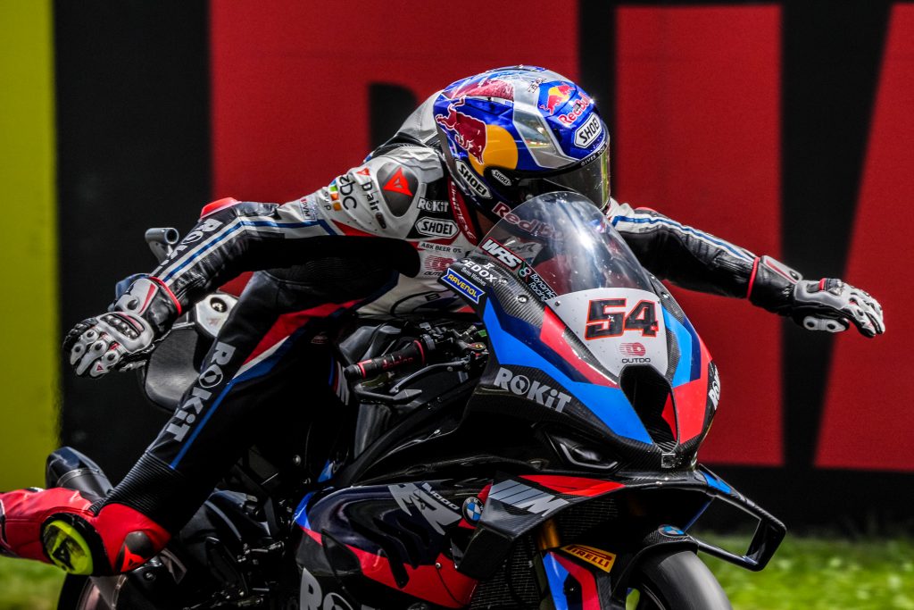 UK WorldSBK Saturday Donington Park - World Racing News