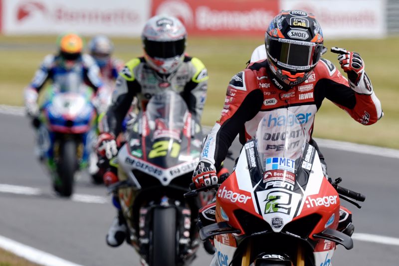 British Superbikes Sunday Snetterton - World Racing News