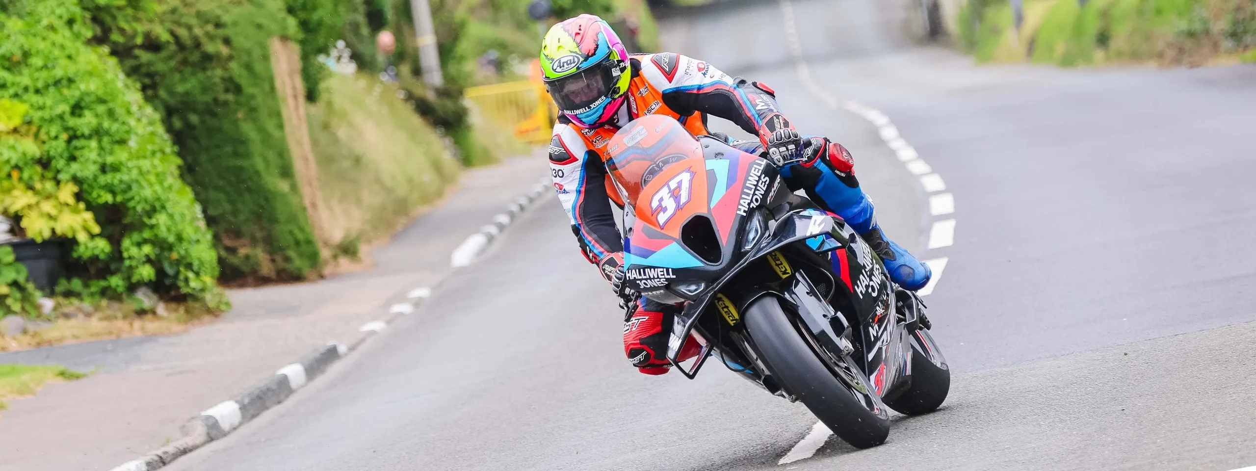 TT 2025 Newcomer Lap Report - World Racing News